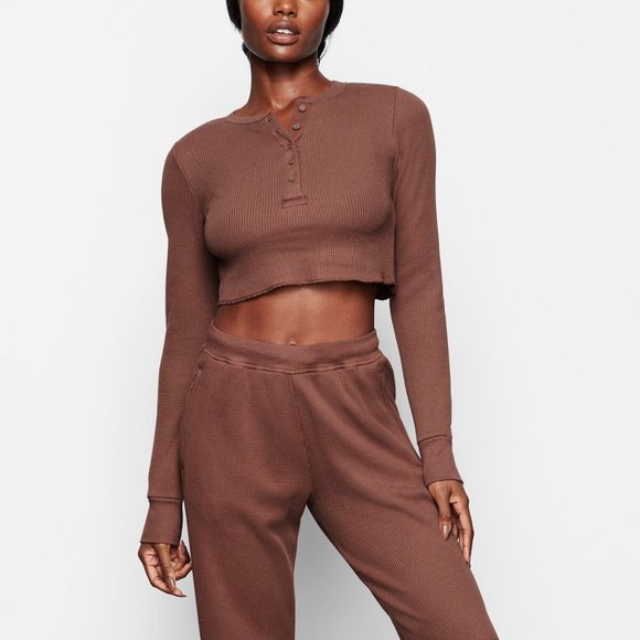 SKIMS | Tops | Skims Waffle Henley Cropped Top Garnet Womens 4x | Poshmark